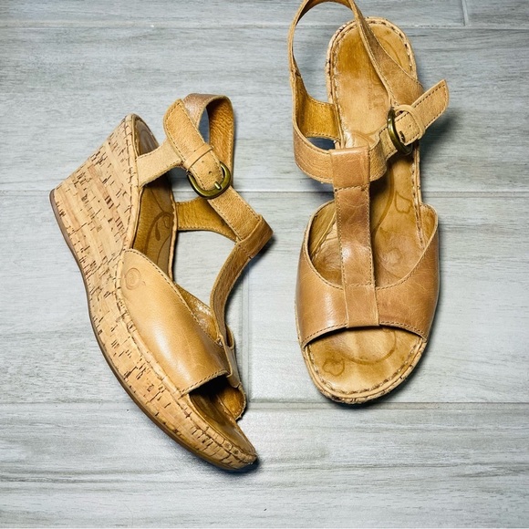 Born | Shoes | Born Wedge Sandals Ankle T Strap Cork Wedge Tan Size 8 ...